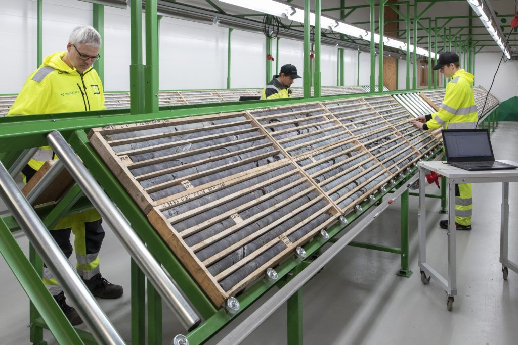 Palsatech’s modern drill core logging tables – custom-designed for your ...